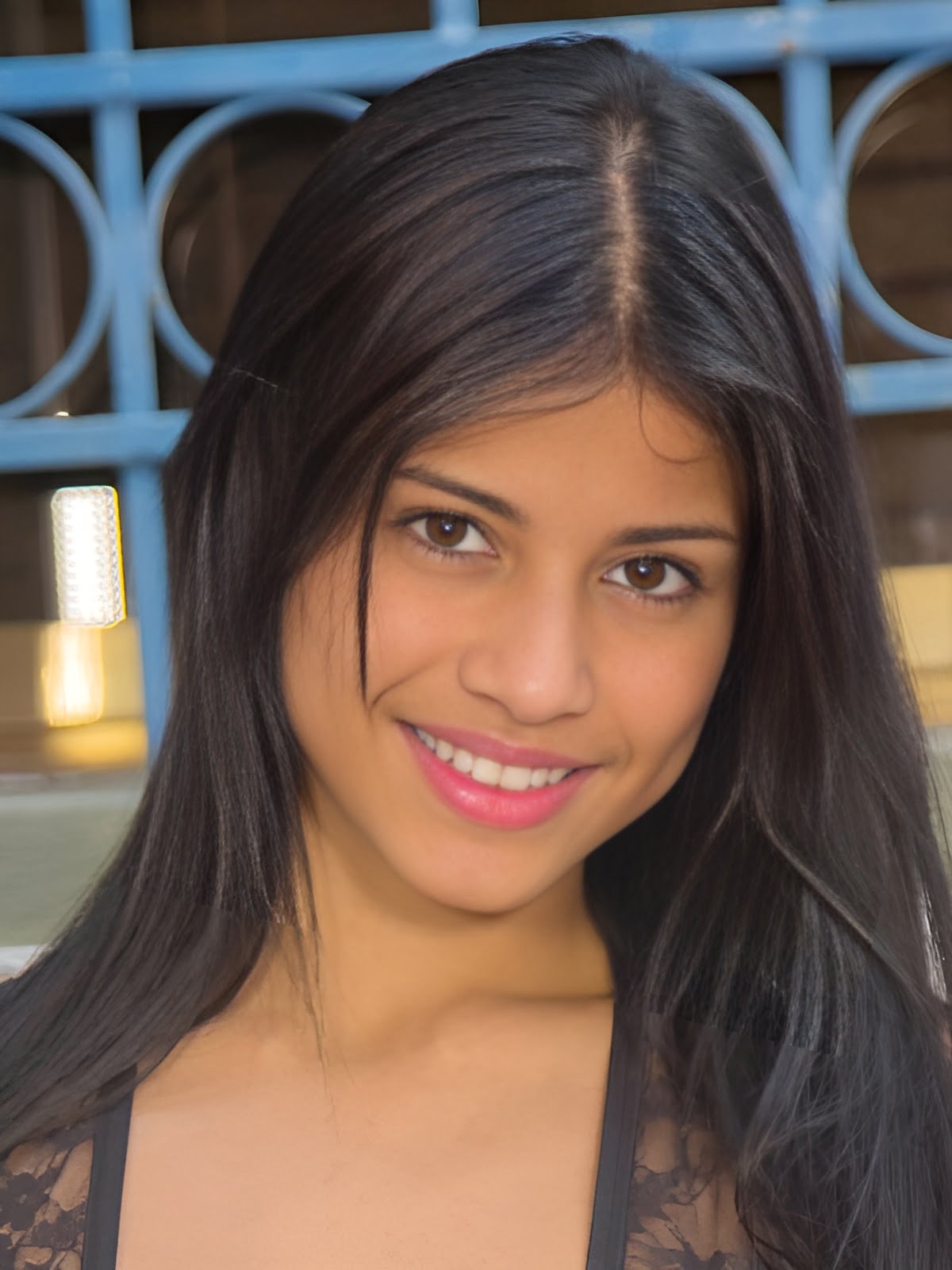 Denisse Gomez Model Wiki Age Biography Height Family And More