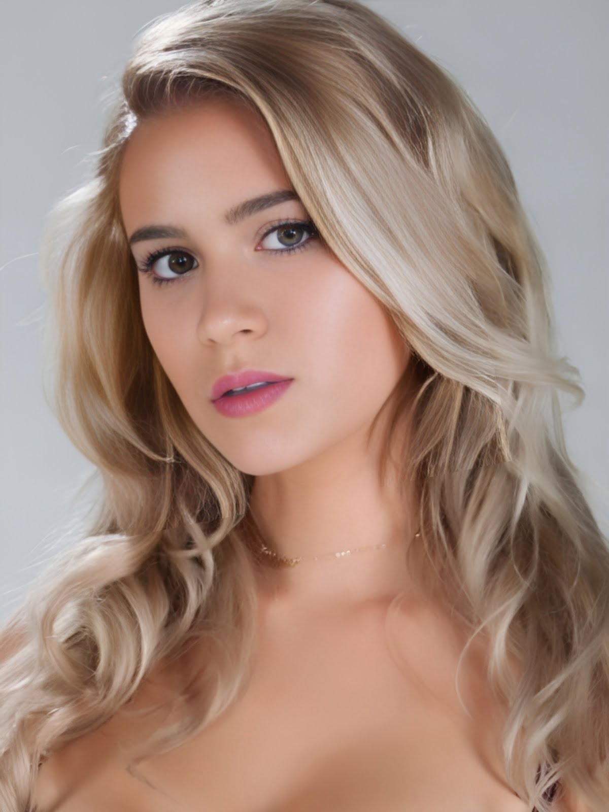 Jenna Jade (Model) Weight, Wiki, Age, Biography, Career, Height and More