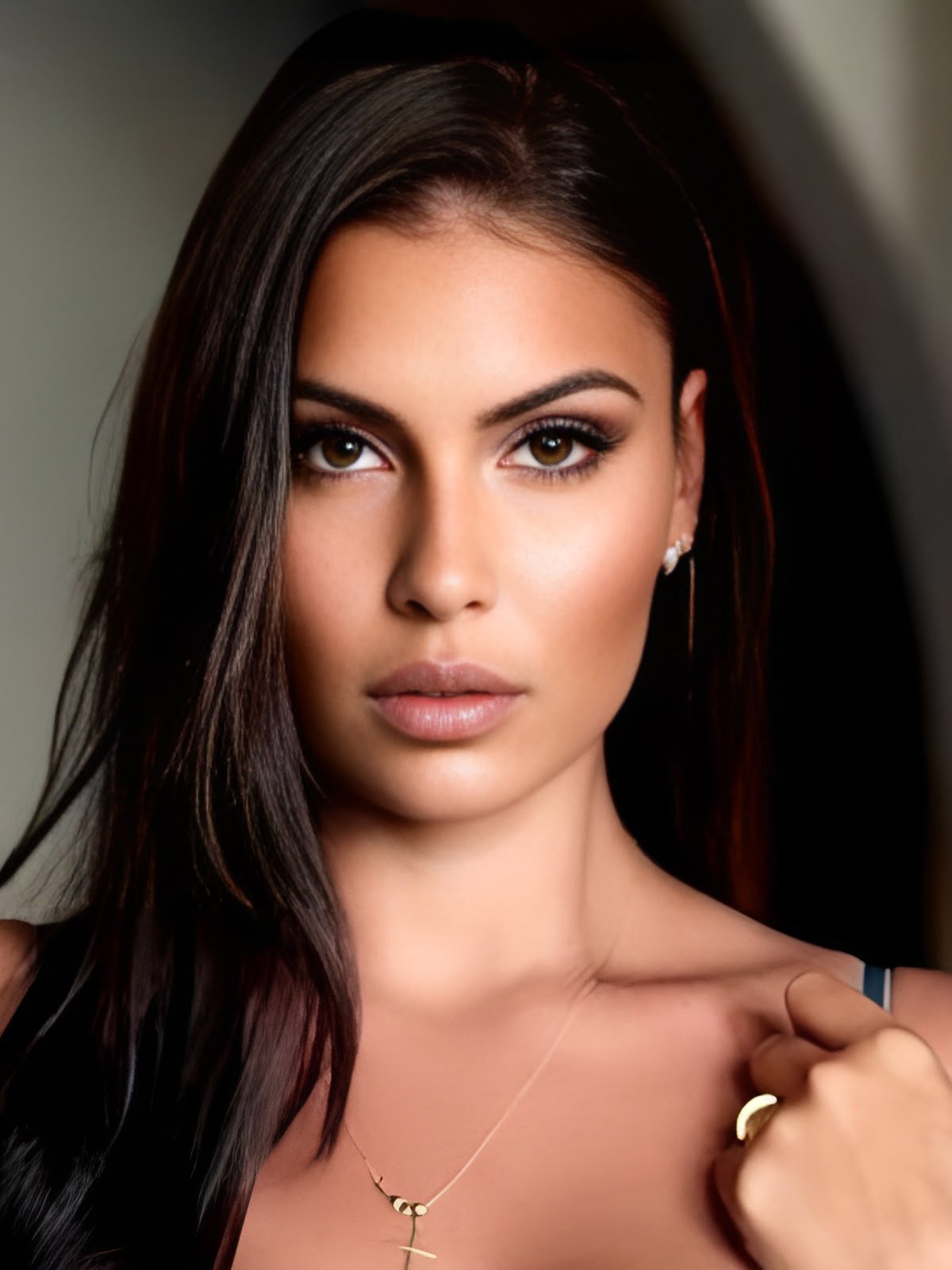 Natasha Nesci (Model) Height, Wiki, Bio, Photos, Weight, Age, Career ...