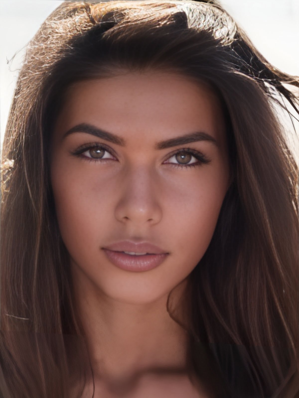 Katerina Sozinova (Model) Wiki, Age, Height, Bio, Weight, Photos ...