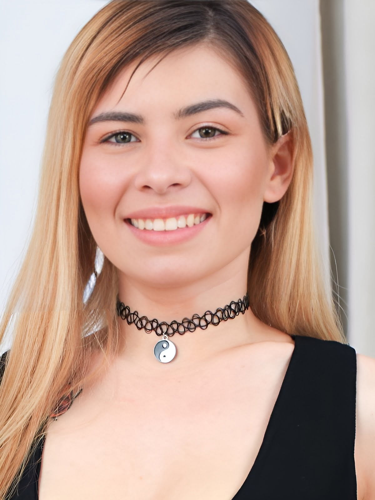 Wild Frida (Model) Wiki, Age, Height, Bio, Weight, Photos, Career and More