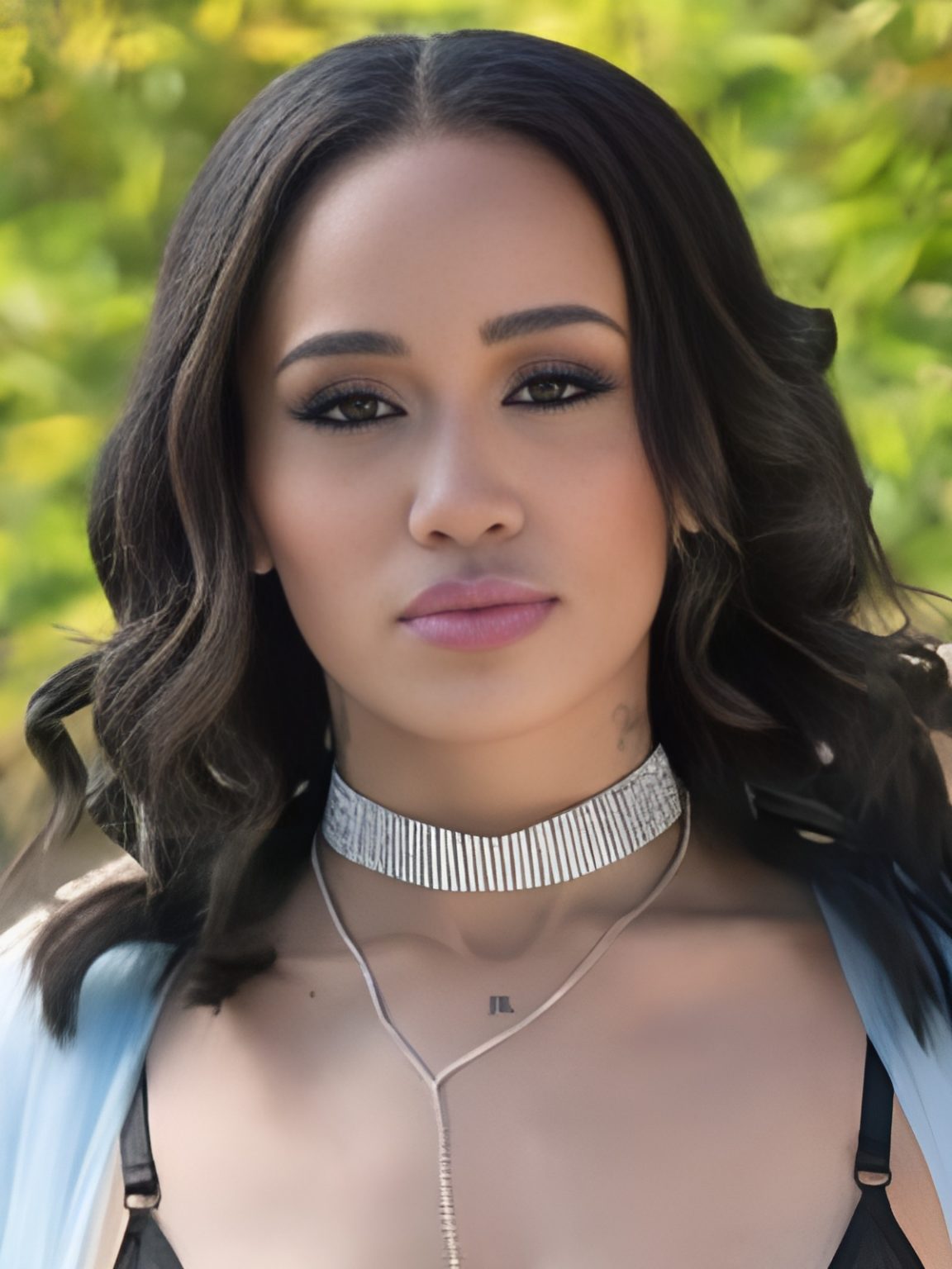 Julie Kay (Actor & Model) Wiki, Age, Height, Ethnicity, Boyfriend and More