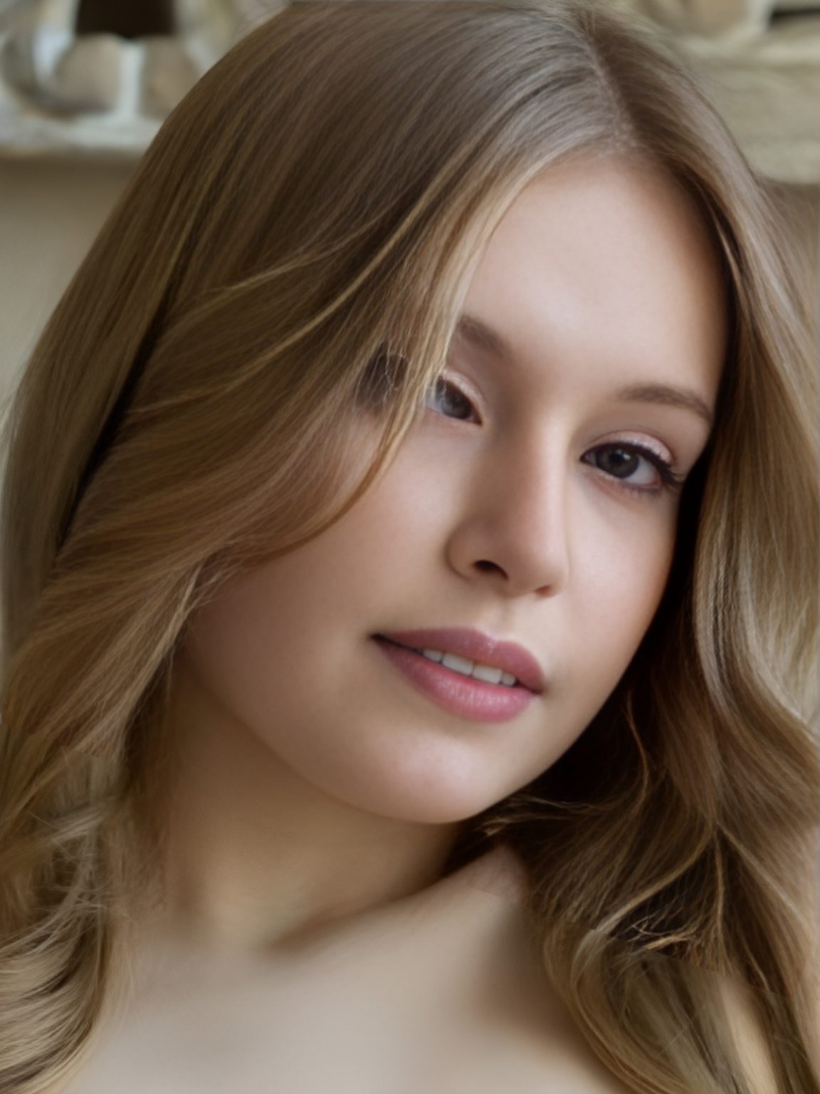 Sonya Elf (Model) Wiki, Age, Height, Bio, Weight, Photos, Career and More