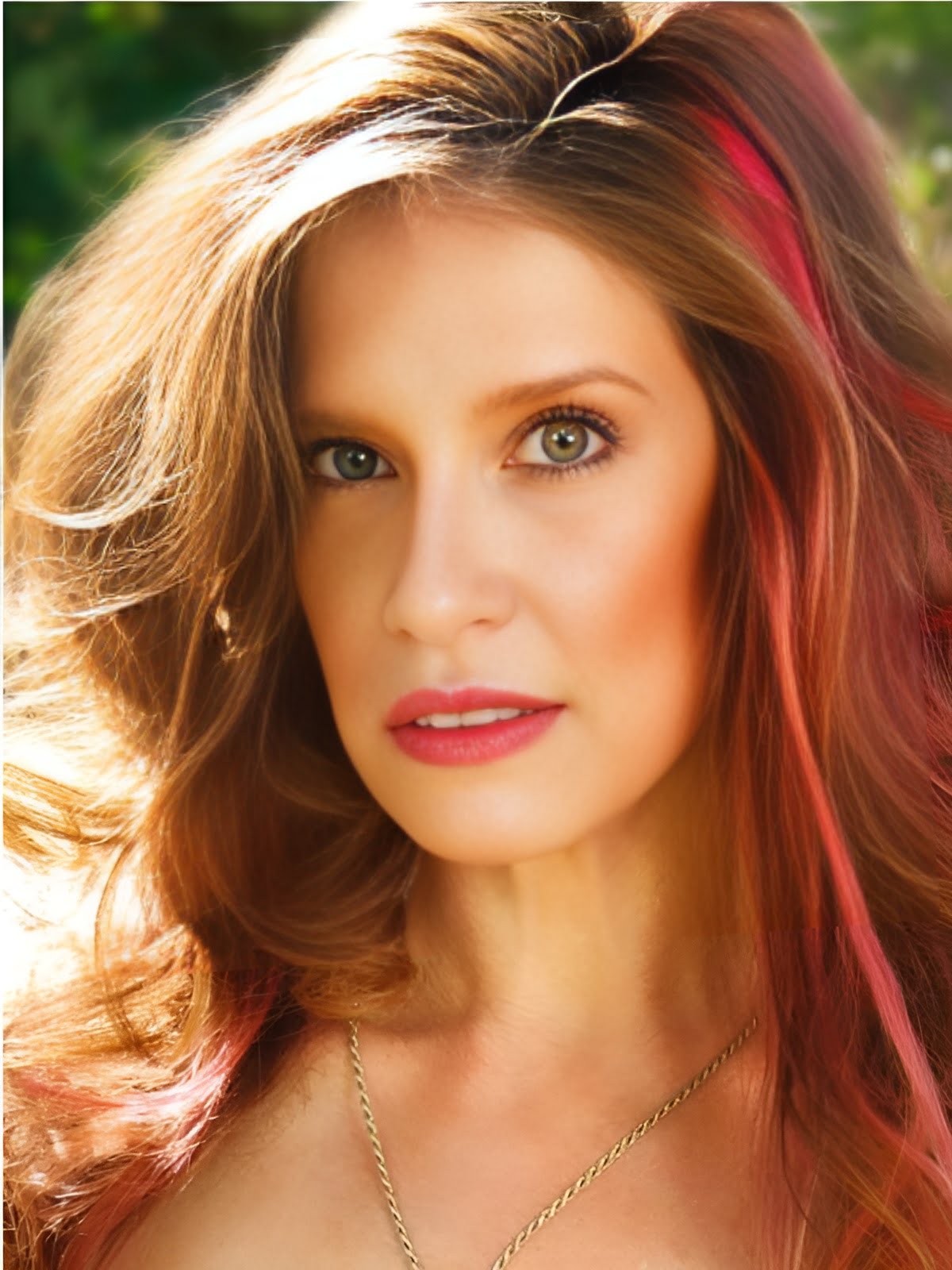 Tonia Land (Model) Wiki, Age, Height, Bio, Weight, Photos, Career and More